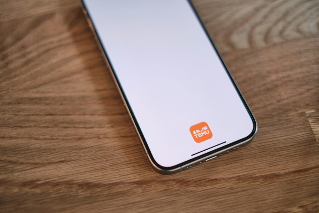 Temu UK, Is It Safe, Legit, and Worth the Hype in 2025? - Apps UK 📱